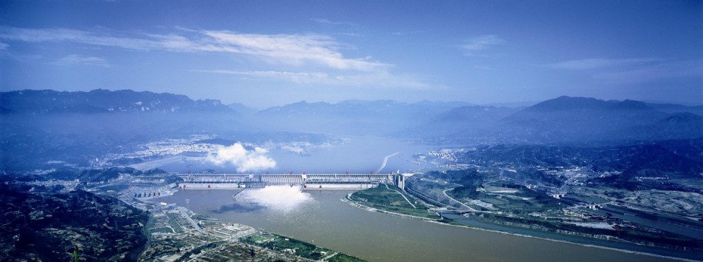 Taking The Three Gorges Dam Cruise Excursion