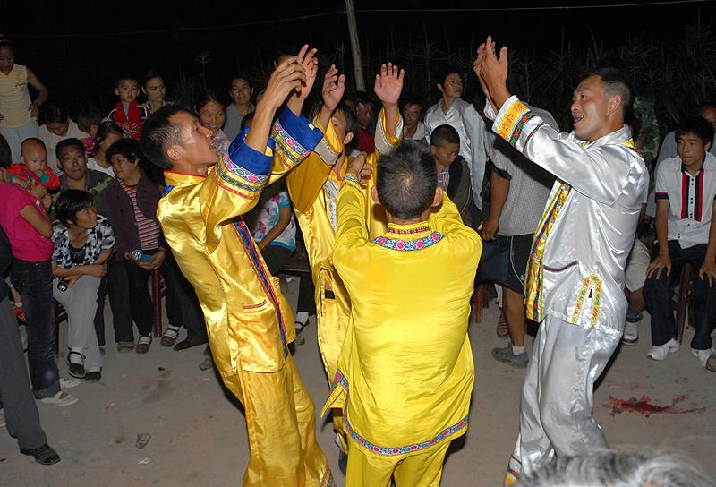 Tujia Ethnic Groups - Descendents Of The Ancient Ba People